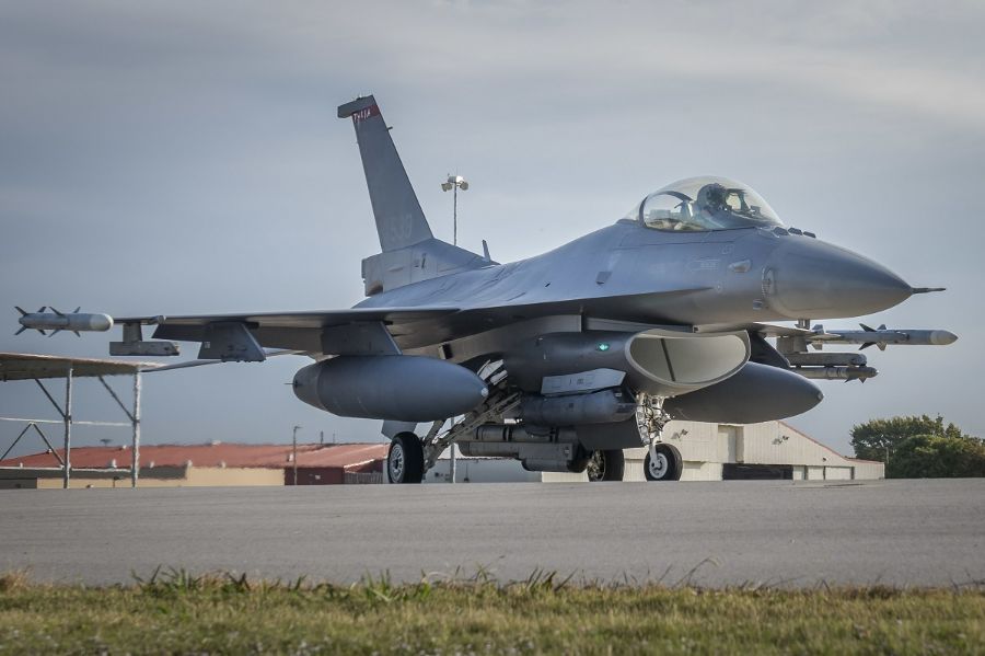 USAF Activates the First Squadron of F-16s with AESA Radar | TURDEF